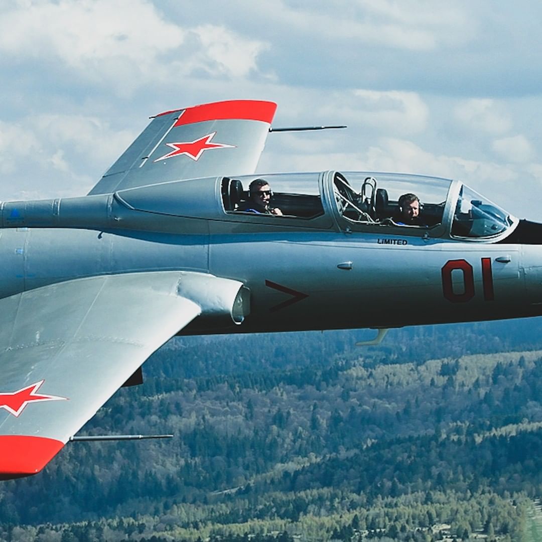 Fly A Real Fighter Jet - goREAL.club